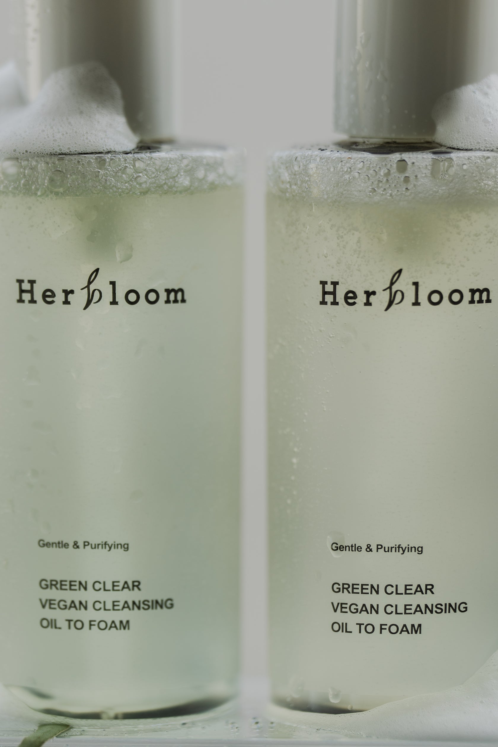 Vegan Green Clear Oil to Foam Cleanser - 200ml / 6.76 fl.oz – Madnice